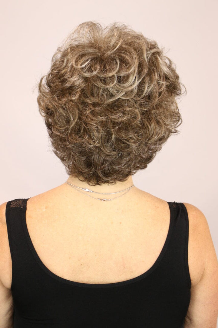 Tammy (short wig) – Godiva's Secret