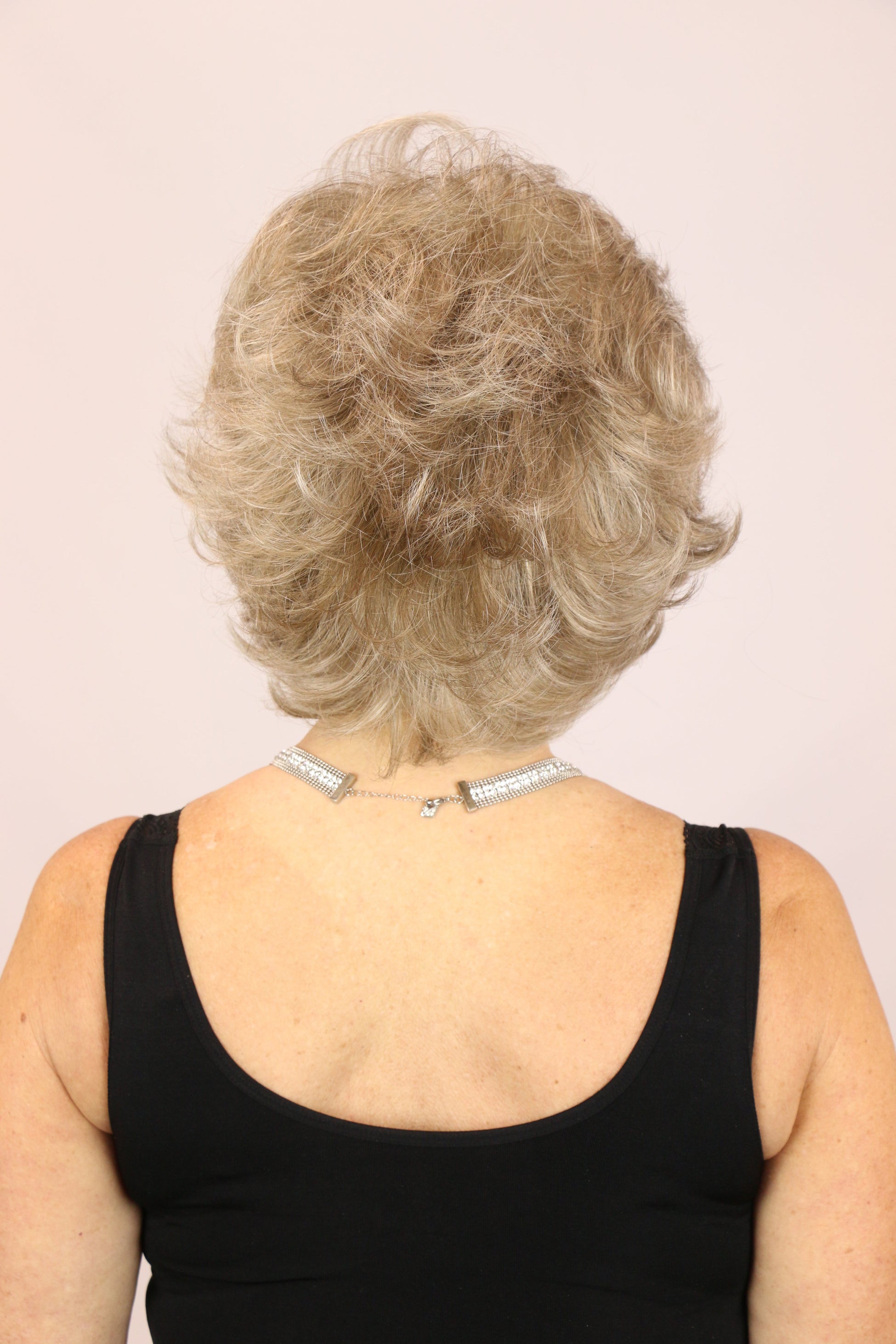 Sunset (short wig) – Godiva's Secret